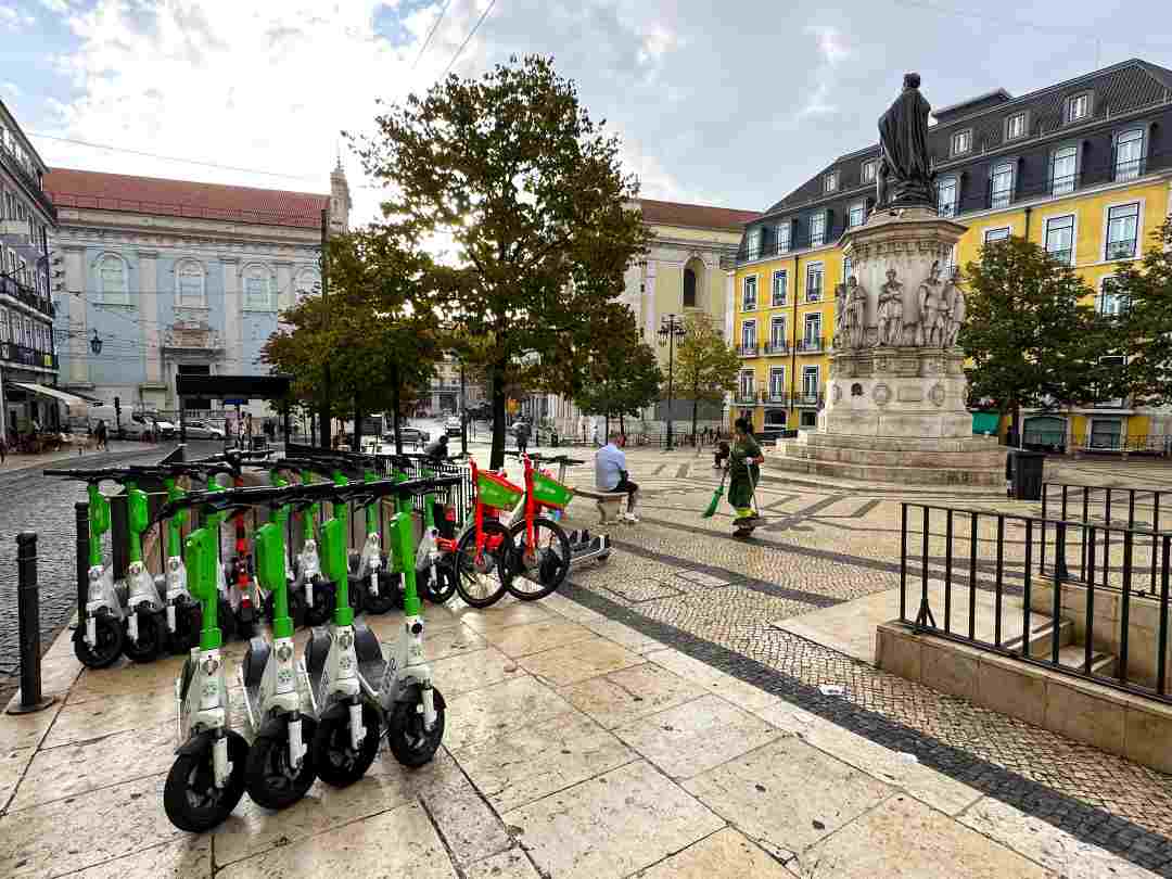 The Seven Hills of Lisbon: A Complete Guide to Portugal’s Historic ...